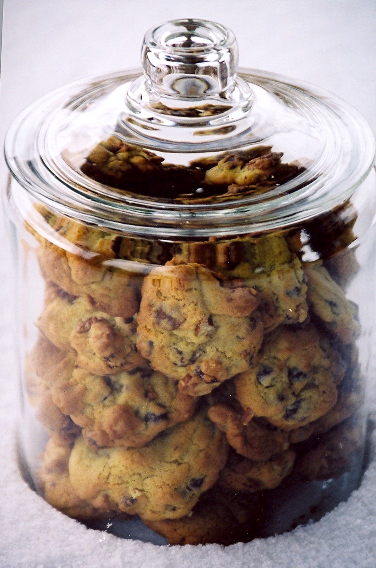 Original Nestlé Toll House chocolate chip cookies | My Mom Likes to Cook